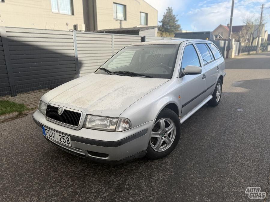 Pelēks Skoda Octavia 1999 Kauņa, ar dzinēja tilpumu 1.90 L un nobraukumu 499 tūkst. km par 999 €, foto 1 vietnē AUTOMOTO.COM.LV