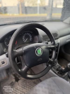 Pelēks Skoda Octavia 1999 Kauņa, ar dzinēja tilpumu 1.90 L un nobraukumu 499 tūkst. km par 999 €, foto 18 vietnē AUTOMOTO.COM.LV
