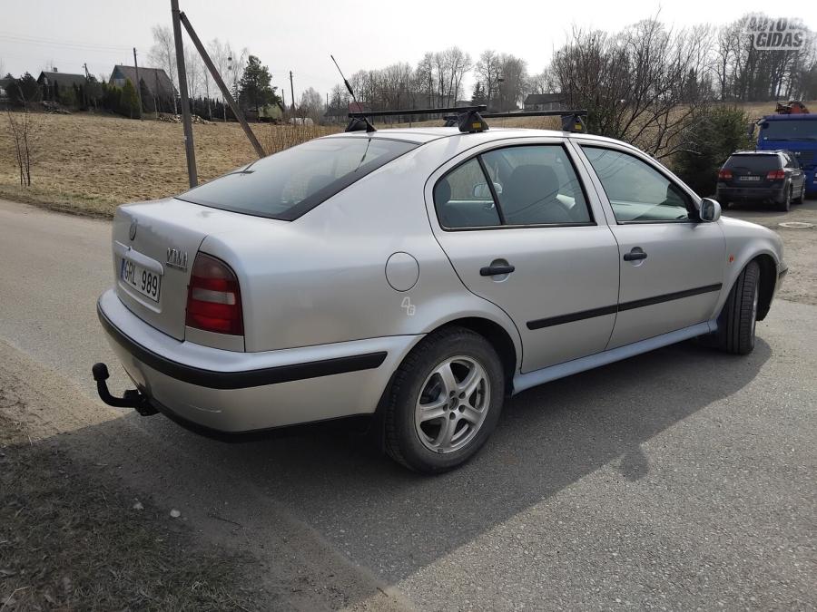 Pelēks Skoda Octavia 2000 Kaišiadorys, ar dzinēja tilpumu 1.90 L un nobraukumu 400 tūkst. km par 1250 €, foto 3 vietnē AUTOMOTO.COM.LV
