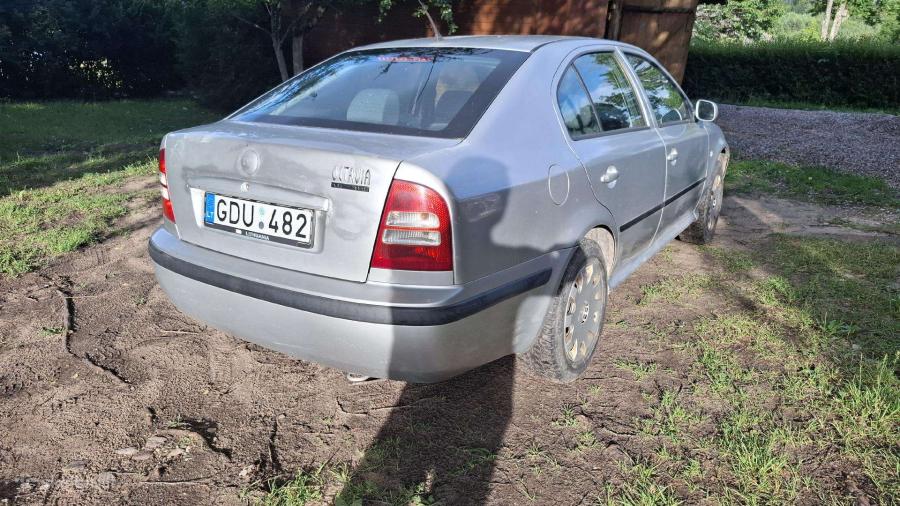 Pelēks Skoda Octavia 2000 Trakai, ar dzinēja tilpumu 1.90 L un nobraukumu 345 tūkst. km par 950 €, foto 6 vietnē AUTOMOTO.COM.LV