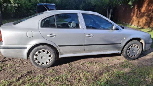 Grey Skoda Octavia 2000 in Trakai, with an engine capacity of 1.90 L and mileage of 345 thousand km for 950 €, photo 8 on AUTOMOTO.COM.LV