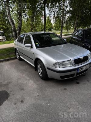 Pelēks Skoda Octavia 2004 Rīga, ar dzinēja tilpumu 1.90 L un nobraukumu 250 tūkst. km par 31650 €, foto 1 vietnē AUTOMOTO.COM.LV