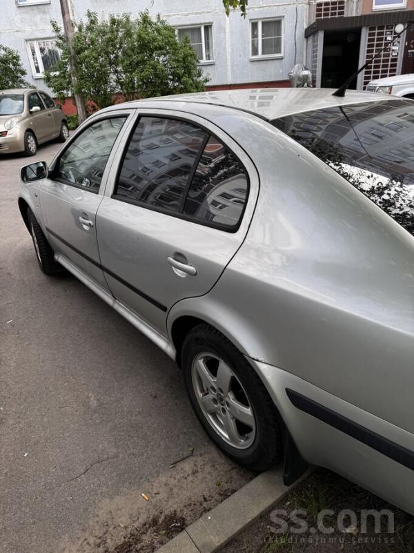 Pelēks Skoda Octavia 2004 Rīga, ar dzinēja tilpumu 1.90 L un nobraukumu 250 tūkst. km par 31650 €, foto 4 vietnē AUTOMOTO.COM.LV