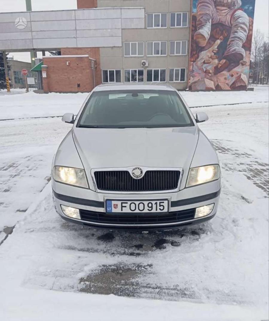 Pelēks Skoda Octavia 2004 Šauļi, ar dzinēja tilpumu 0.00 L un nobraukumu 389 tūkst. km par 550 €, foto 2 vietnē AUTOMOTO.COM.LV