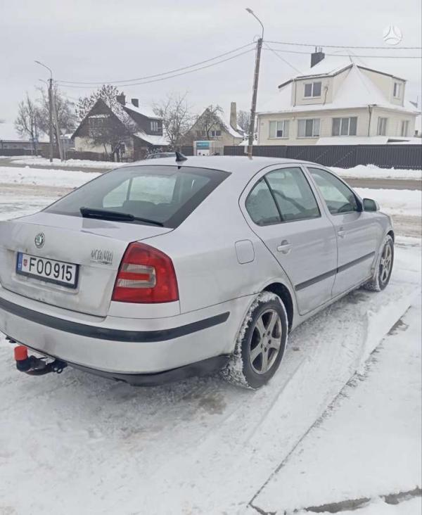 Grey Skoda Octavia 2004 in Siauliai, with an engine capacity of 0.00 L and mileage of 389 thousand km for 550 €, photo 3 on AUTOMOTO.COM.LV