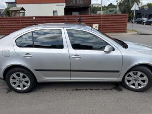 Pelēks Skoda Octavia 2004 Kauņa, ar dzinēja tilpumu 1.90 L un nobraukumu 342 tūkst. km par 1590 €, foto 7 vietnē AUTOMOTO.COM.LV