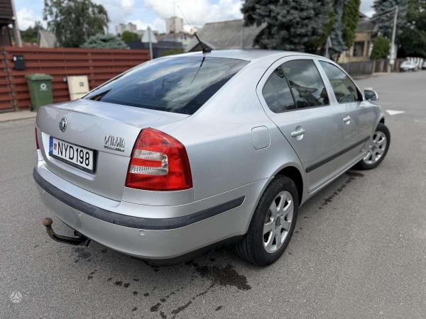 Grey Skoda Octavia 2004 in Kaunas, with an engine capacity of 1.90 L and mileage of 342 thousand km for 1590 €, photo 7 on AUTOMOTO.COM.LV