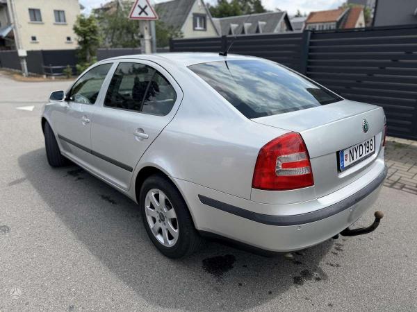 Grey Skoda Octavia 2004 in Kaunas, with an engine capacity of 1.90 L and mileage of 342 thousand km for 1590 €, photo 10 on AUTOMOTO.COM.LV
