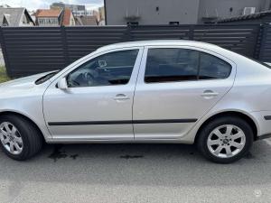 Pelēks Skoda Octavia 2004 Kauņa, ar dzinēja tilpumu 1.90 L un nobraukumu 342 tūkst. km par 1590 €, foto 12 vietnē AUTOMOTO.COM.LV