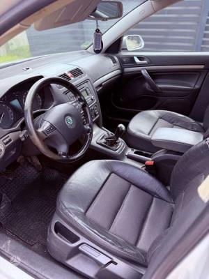 Pelēks Skoda Octavia 2004 Kauņa, ar dzinēja tilpumu 1.90 L un nobraukumu 342 tūkst. km par 1590 €, foto 13 vietnē AUTOMOTO.COM.LV
