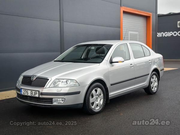 Pelēks Skoda Octavia 2005 Kuresāre, ar dzinēja tilpumu 1.90 L un nobraukumu 167 tūkst. km par 4490 €, foto 1 vietnē AUTOMOTO.COM.LV