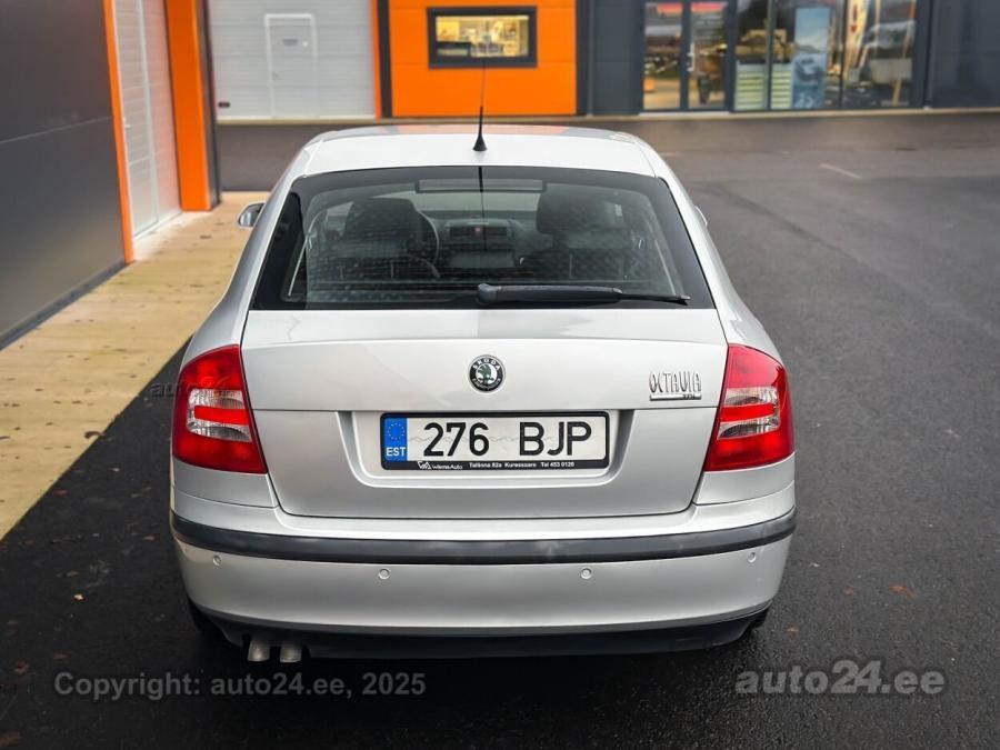 Grey Skoda Octavia 2005 in Kuressaare, with an engine capacity of 1.90 L and mileage of 167 thousand km for 4490 €, photo 8 on AUTOMOTO.COM.LV