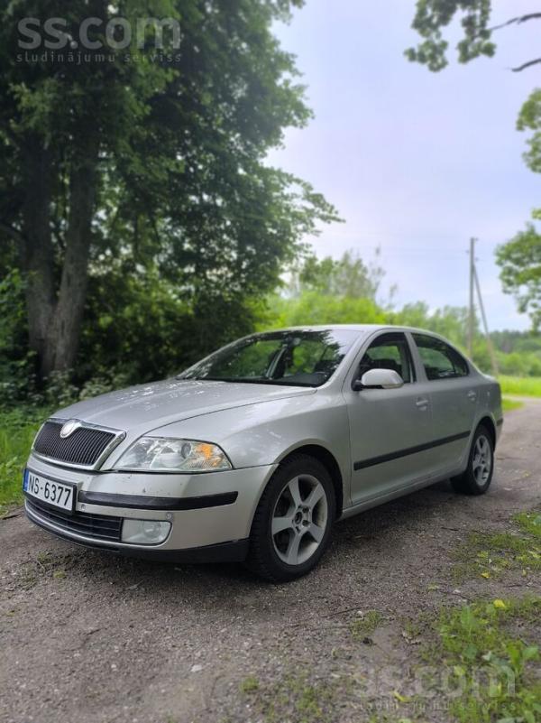 Pelēks Skoda Octavia 2005 Madona, ar dzinēja tilpumu 1.90 L un nobraukumu 420 tūkst. km par 1600 €, foto 2 vietnē AUTOMOTO.COM.LV