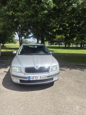 Pelēks Skoda Octavia 2005 Kauņa, ar dzinēja tilpumu 1.90 L un nobraukumu 336 tūkst. km par 1800 €, foto 3 vietnē AUTOMOTO.COM.LV