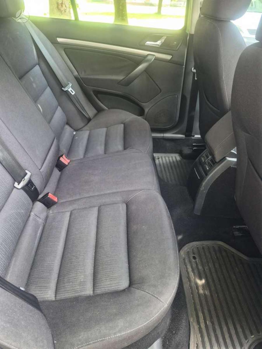 Pelēks Skoda Octavia 2005 Kauņa, ar dzinēja tilpumu 1.90 L un nobraukumu 336 tūkst. km par 1800 €, foto 18 vietnē AUTOMOTO.COM.LV