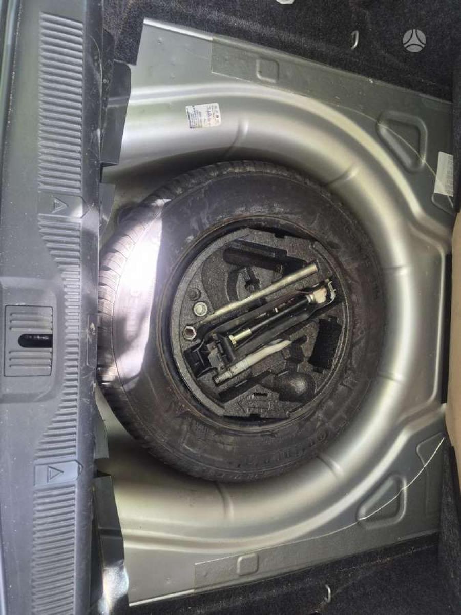 Pelēks Skoda Octavia 2005 Kauņa, ar dzinēja tilpumu 1.90 L un nobraukumu 336 tūkst. km par 1800 €, foto 19 vietnē AUTOMOTO.COM.LV