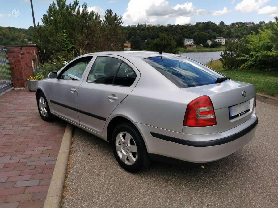 Pelēks Skoda Octavia 2005 Kauņa, ar dzinēja tilpumu 1.90 L un nobraukumu 333 tūkst. km par 2499 €, foto 1 vietnē AUTOMOTO.COM.LV