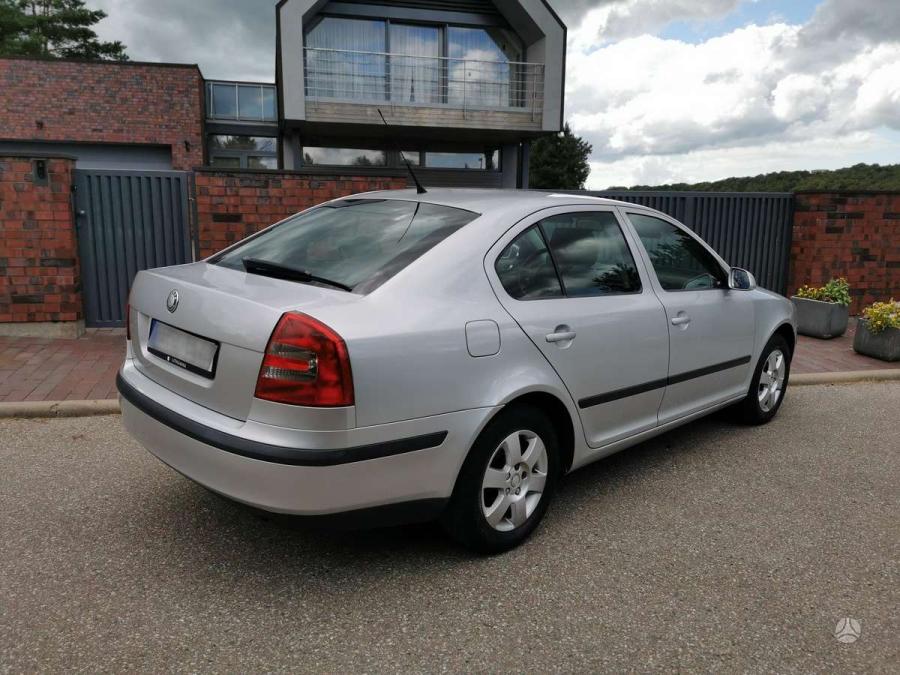Pelēks Skoda Octavia 2005 Kauņa, ar dzinēja tilpumu 1.90 L un nobraukumu 333 tūkst. km par 2499 €, foto 3 vietnē AUTOMOTO.COM.LV