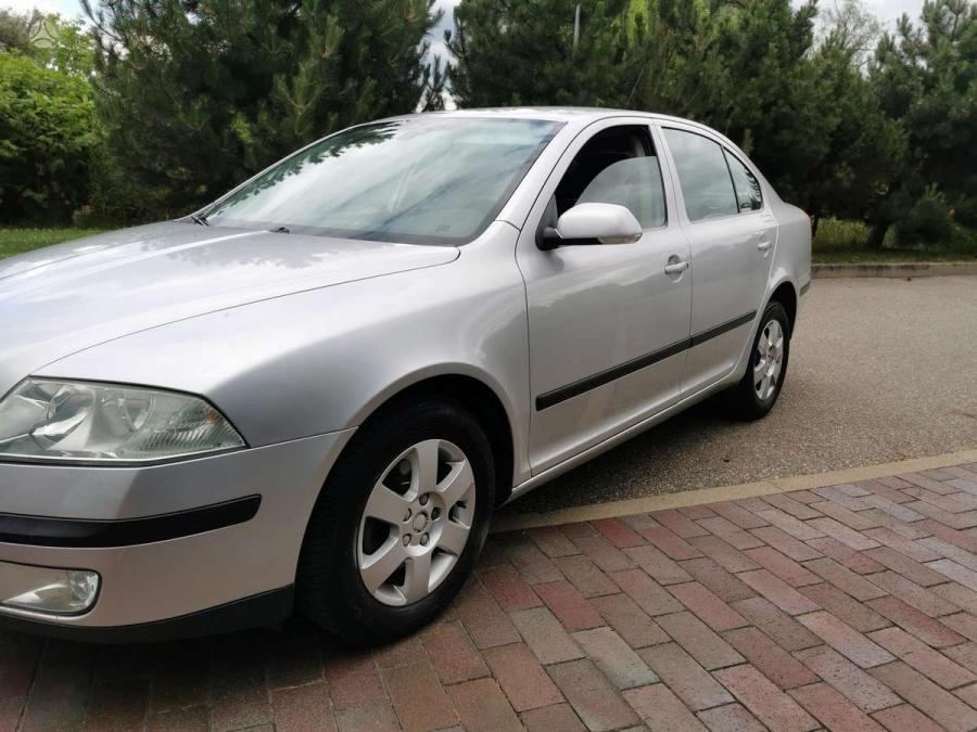 Pelēks Skoda Octavia 2005 Kauņa, ar dzinēja tilpumu 1.90 L un nobraukumu 333 tūkst. km par 2499 €, foto 4 vietnē AUTOMOTO.COM.LV