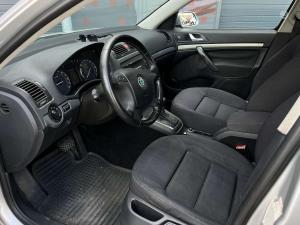 Pelēks Skoda Octavia 2005 Kauņa, ar dzinēja tilpumu 1.90 L un nobraukumu 333 tūkst. km par 2499 €, foto 18 vietnē AUTOMOTO.COM.LV