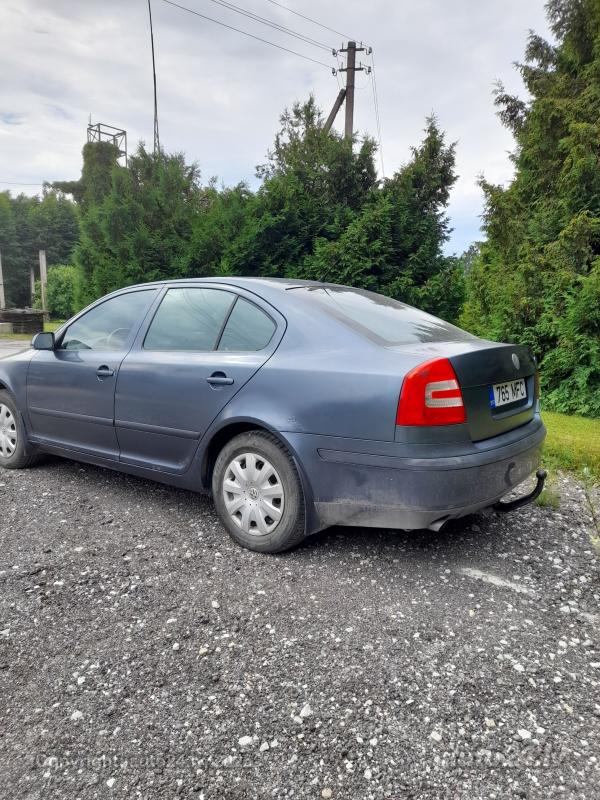 Grey Skoda Octavia 2005 in Tallinn, with an engine capacity of 1.60 L and mileage of 340 thousand km for 1499 €, photo 5 on AUTOMOTO.COM.LV