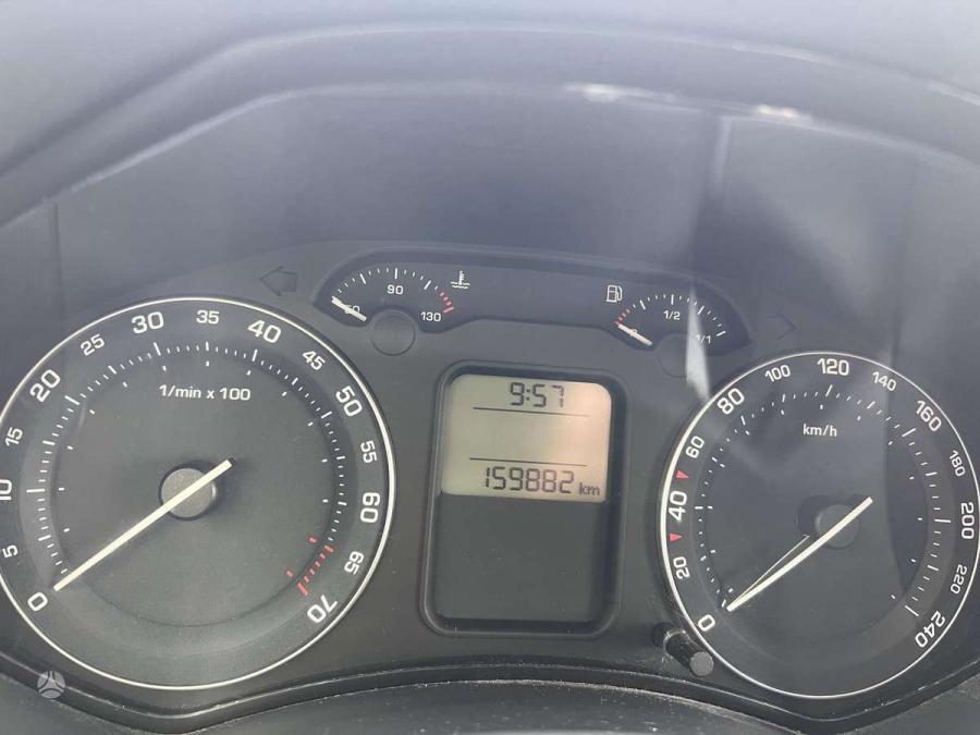 Серый Шкода Октавия 2005 в Вильнюс, объемом двигателя 1.60 л и пробегом 159 тыс. км за 850 €, фото 12 на AUTOMOTO.COM.LV