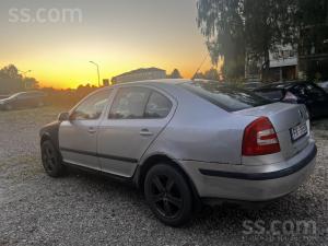 Серый Шкода Октавия 2005 в Елгава, объемом двигателя 1.60 л и пробегом 239 тыс. км за 950 €, фото 5 на AUTOMOTO.COM.LV