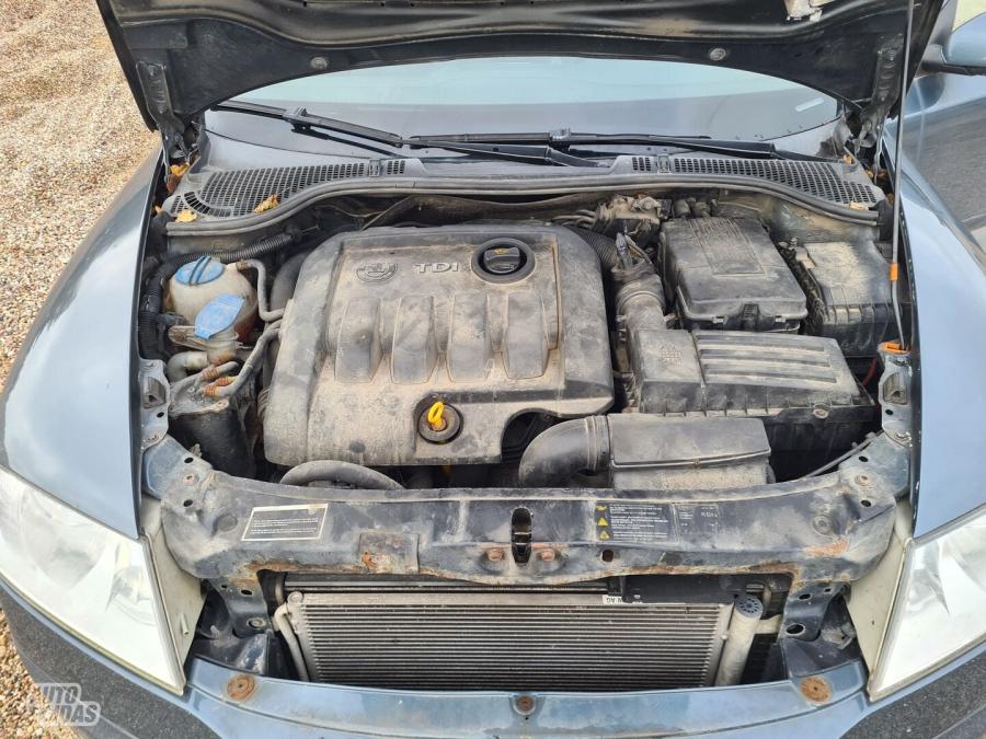 Grey Skoda Octavia 2005 in Vilnius, with an engine capacity of 1.90 L and mileage of 304 thousand km for 550 €, photo 12 on AUTOMOTO.COM.LV