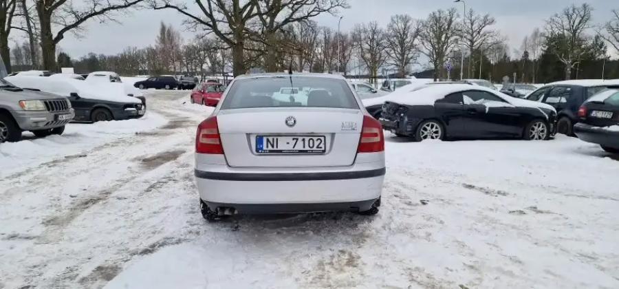 Pelēks Skoda Octavia 2006 Valmiera, ar dzinēja tilpumu 1.90 L un nobraukumu 580 tūkst. km par 970 €, foto 5 vietnē AUTOMOTO.COM.LV