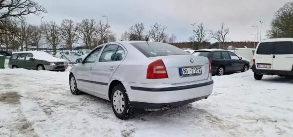 Серый Шкода Октавия 2006 в Валмиера, объемом двигателя 1.90 л и пробегом 580 тыс. км за 970 €, фото 5 на AUTOMOTO.COM.LV