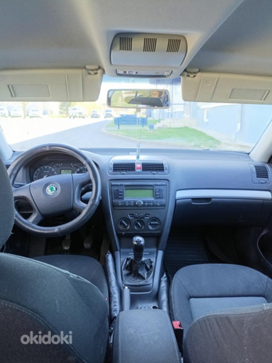 Grey Skoda Octavia 2006 in Narva, with an engine capacity of 1.90 L and mileage of 318 thousand km for 1500 €, photo 5 on AUTOMOTO.COM.LV