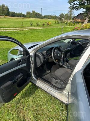 Grey Skoda Octavia 2006 in Riga, with an engine capacity of 1.90 L and mileage of 416 thousand km for 1200 €, photo 9 on AUTOMOTO.COM.LV