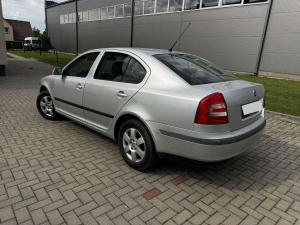 Серый Шкода Октавия 2006 в Каунас, объемом двигателя 1.60 л и пробегом 290 тыс. км за 1800 €, фото 5 на AUTOMOTO.COM.LV