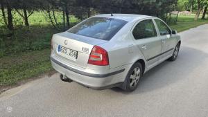 Grey Skoda Octavia 2006 in Panevezys, with an engine capacity of 1.90 L and mileage of 412 thousand km for 1500 €, photo 4 on AUTOMOTO.COM.LV
