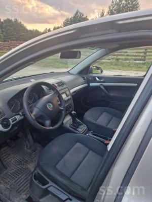 Pelēks Skoda Octavia 2006 Rīga, ar dzinēja tilpumu 1.90 L un nobraukumu 245 tūkst. km par 500 €, foto 6 vietnē AUTOMOTO.COM.LV