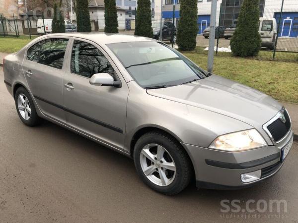 Grey Skoda Octavia 2007 in Riga, with an engine capacity of 1.60 L and mileage of 260 thousand km for 1600 €, photo 2 on AUTOMOTO.COM.LV