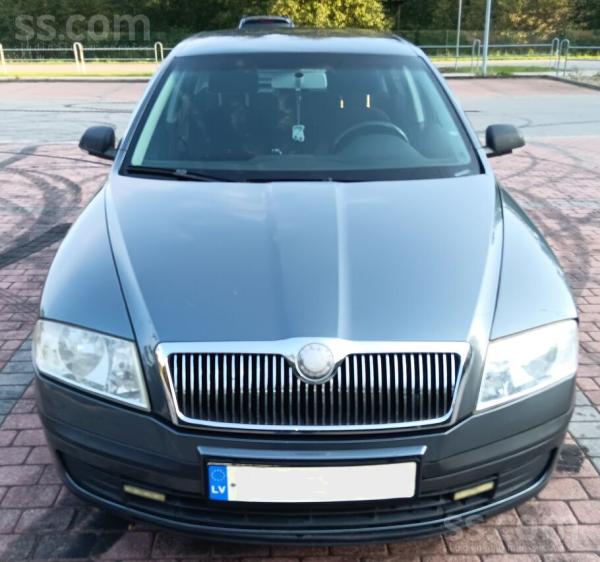 Pelēks Skoda Octavia 2007 Ventspils, ar dzinēja tilpumu 1.90 L un nobraukumu 300 tūkst. km par 1050 €, foto 4 vietnē AUTOMOTO.COM.LV