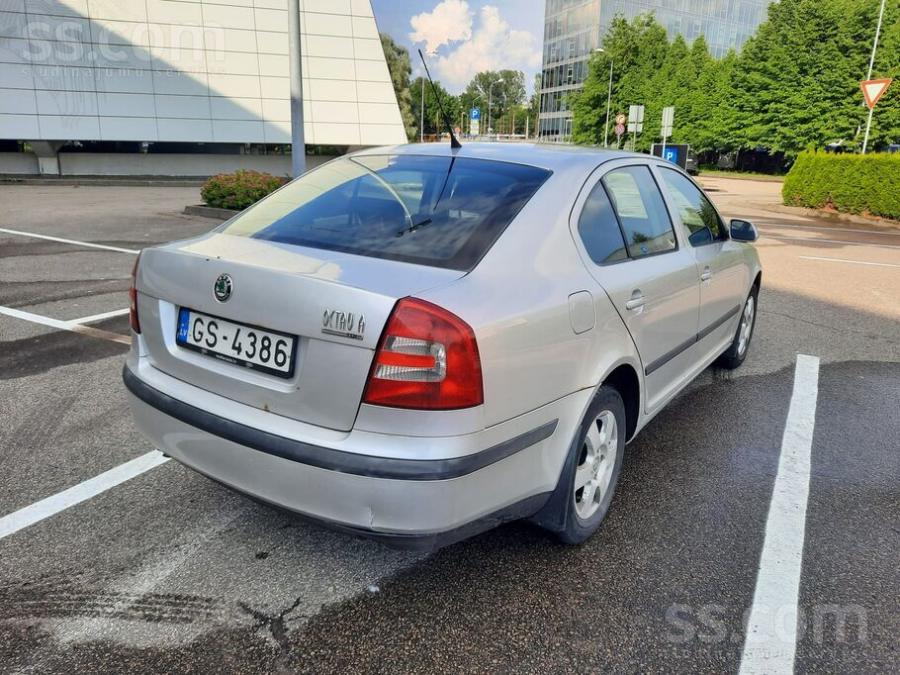 Grey Skoda Octavia 2007 in Riga, with an engine capacity of 1.90 L and mileage of 420 thousand km for 1050 €, photo 3 on AUTOMOTO.COM.LV
