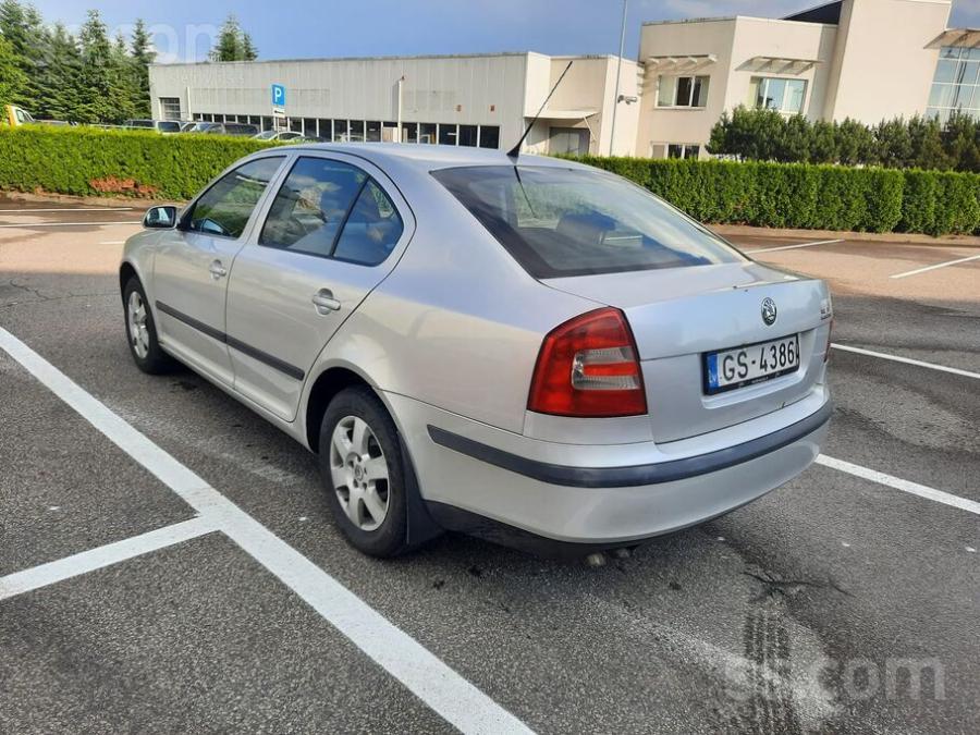 Grey Skoda Octavia 2007 in Riga, with an engine capacity of 1.90 L and mileage of 420 thousand km for 1050 €, photo 4 on AUTOMOTO.COM.LV
