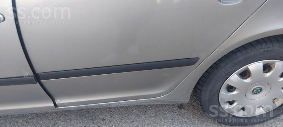Pelēks Skoda Octavia 2007 Tukums, ar dzinēja tilpumu 1.90 L un nobraukumu 337 tūkst. km par 1000 €, foto 5 vietnē AUTOMOTO.COM.LV