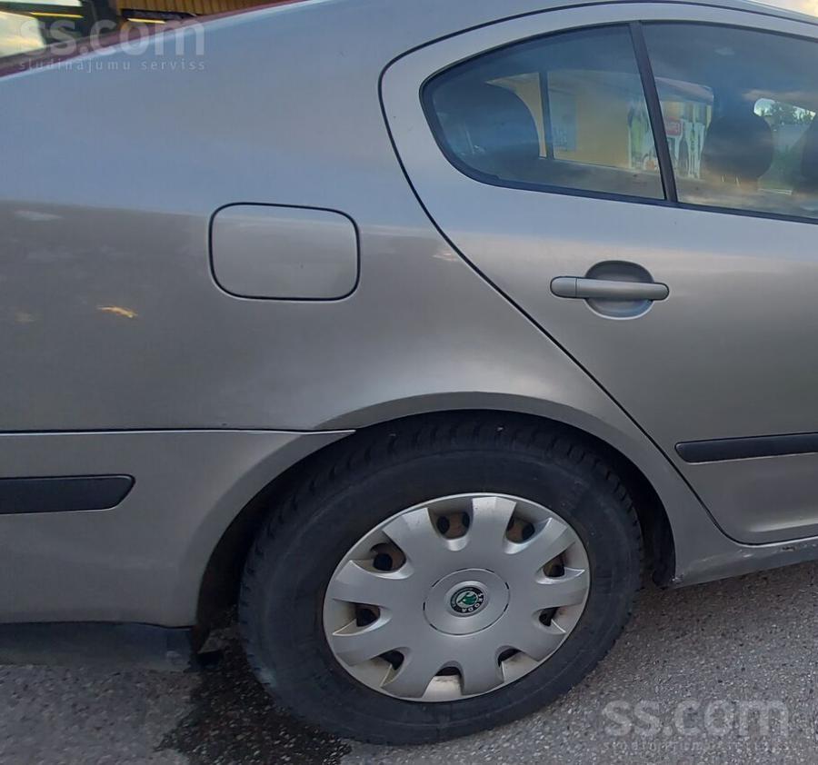 Pelēks Skoda Octavia 2007 Tukums, ar dzinēja tilpumu 1.90 L un nobraukumu 337 tūkst. km par 1000 €, foto 7 vietnē AUTOMOTO.COM.LV