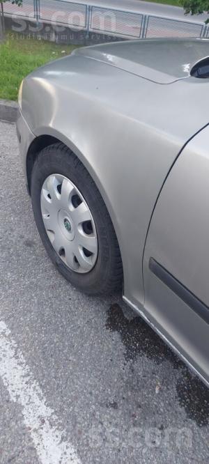 Pelēks Skoda Octavia 2007 Tukums, ar dzinēja tilpumu 1.90 L un nobraukumu 337 tūkst. km par 1000 €, foto 8 vietnē AUTOMOTO.COM.LV