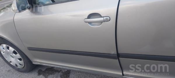 Grey Skoda Octavia 2007 in Tukums, with an engine capacity of 1.90 L and mileage of 337 thousand km for 1000 €, photo 8 on AUTOMOTO.COM.LV