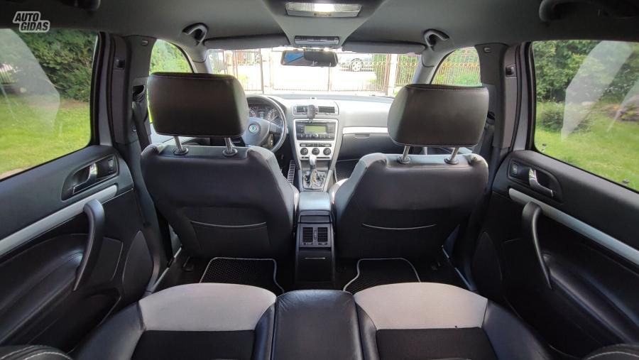 Grey Skoda Octavia 2007 in Siauliai, with an engine capacity of 2.00 L and mileage of 282 thousand km for 1000 €, photo 12 on AUTOMOTO.COM.LV
