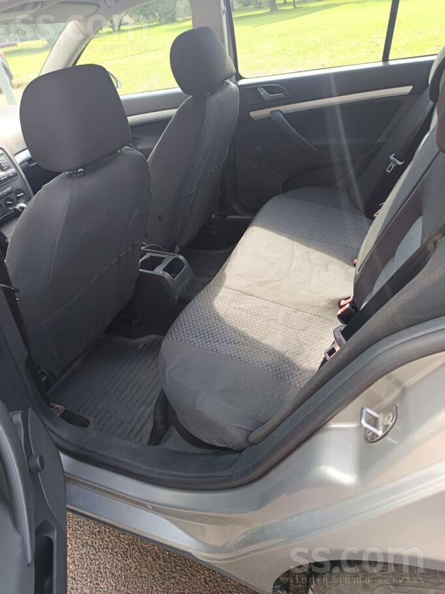 Pelēks Skoda Octavia 2007 Liepāja, ar dzinēja tilpumu 1.90 L un nobraukumu 246 tūkst. km par 2300 €, foto 11 vietnē AUTOMOTO.COM.LV