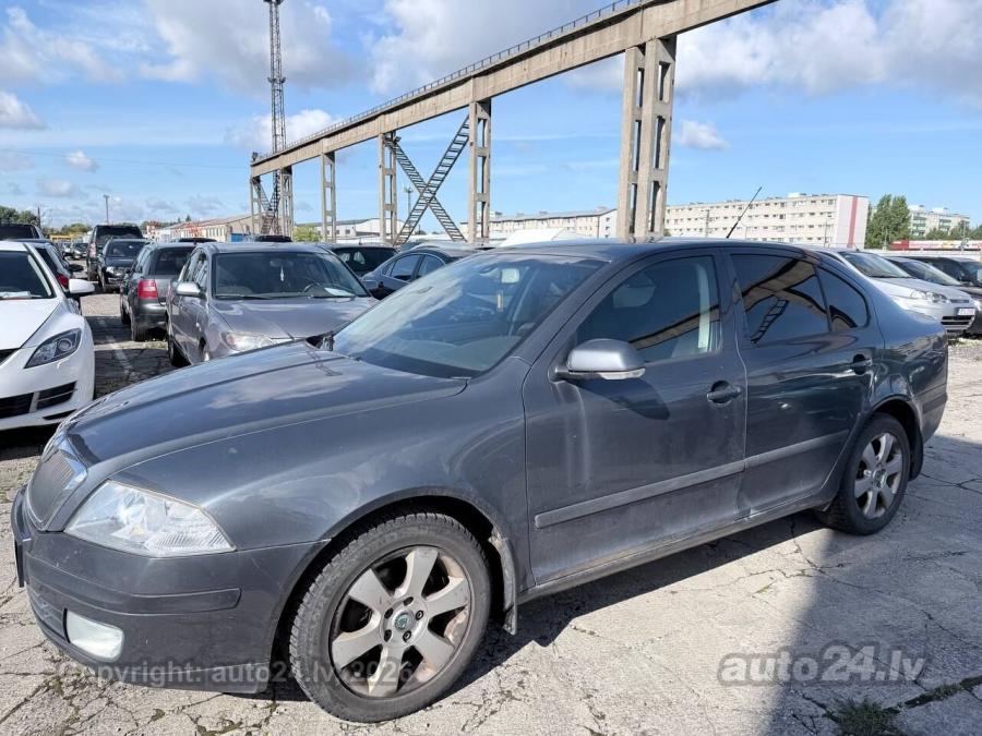 Grey Skoda Octavia 2007 in Tallinn, with an engine capacity of 2.00 L and mileage of 363 thousand km for 899 €, photo 3 on AUTOMOTO.COM.LV