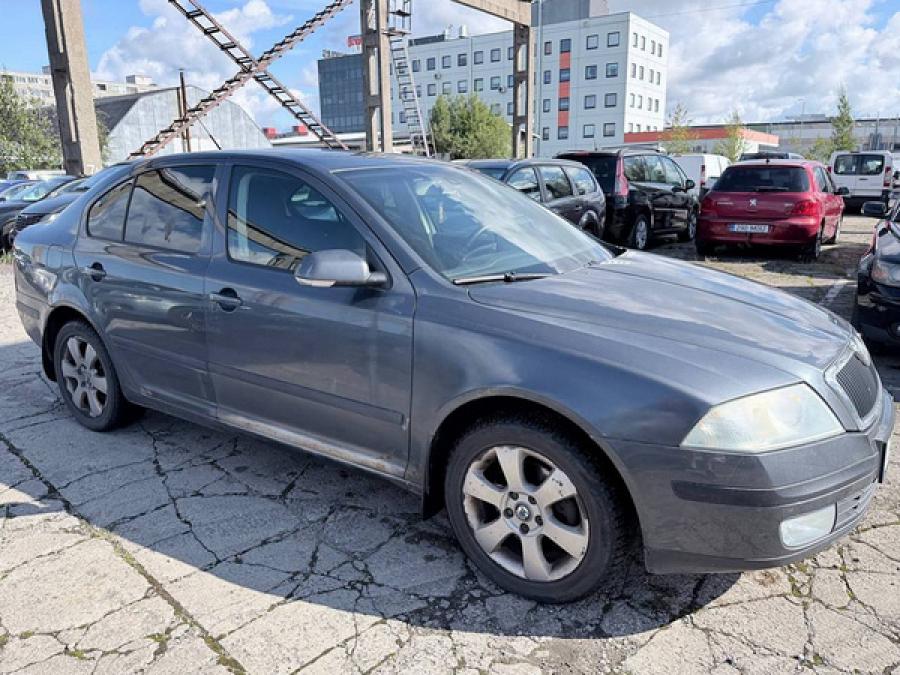 Pelēks Skoda Octavia 2007 Tallina, ar dzinēja tilpumu 2.00 L un nobraukumu 363 tūkst. km par 899 €, foto 1 vietnē AUTOMOTO.COM.LV
