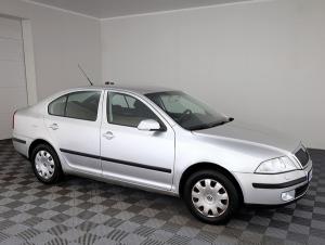 Grey Skoda Octavia 2007 in Tallinn, with an engine capacity of 1.60 L and mileage of 189 thousand km for 999 €, photo  on AUTOMOTO.COM.LV