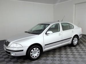 Grey Skoda Octavia 2007 in Tallinn, with an engine capacity of 1.60 L and mileage of 189 thousand km for 999 €, photo 3 on AUTOMOTO.COM.LV