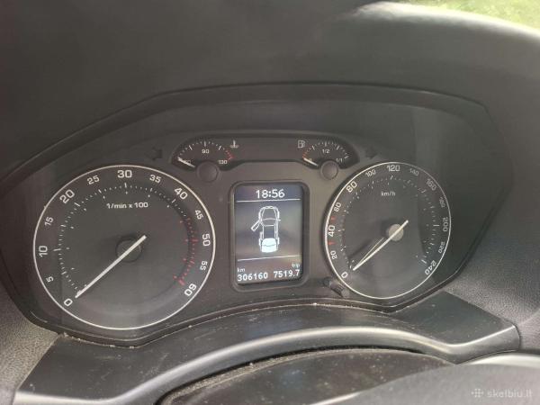 Pelēks Skoda Octavia 2007 Viļņa, ar dzinēja tilpumu 1.90 L un nobraukumu 306 tūkst. km par 699 €, foto 10 vietnē AUTOMOTO.COM.LV
